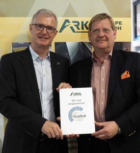 Ausgezeichnet! Siegel geht an 18 Unternehmen - Siebert + Knipschild ...